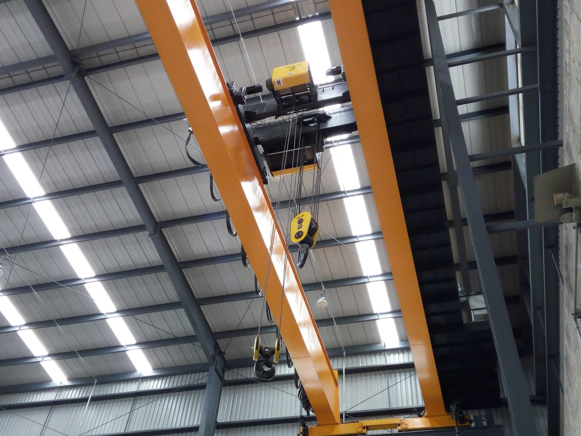 THYSSENKRUPP / CYPLUS - Equipos de Elevación